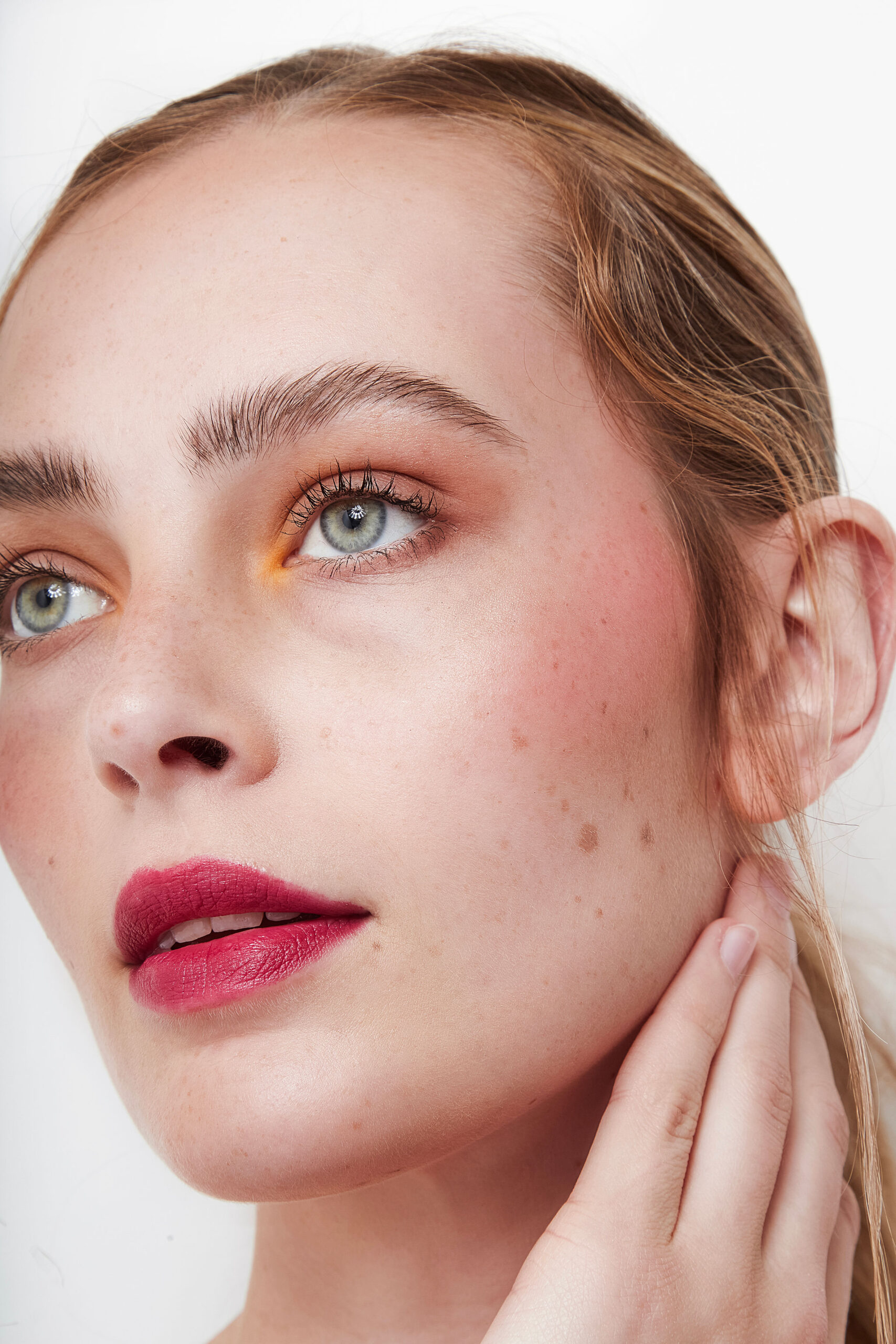 Miriam Kristal - Make Up Artist & Hairstylist